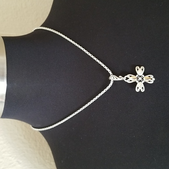 Premier Designs | Jewelry | Premier Designs Silver Gold Cross Necklace ...